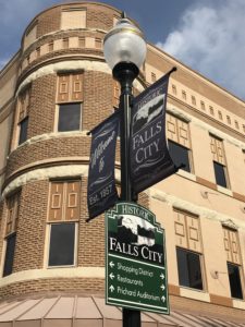 Top 10 Must-Dos - Falls City Chamber & Main Street